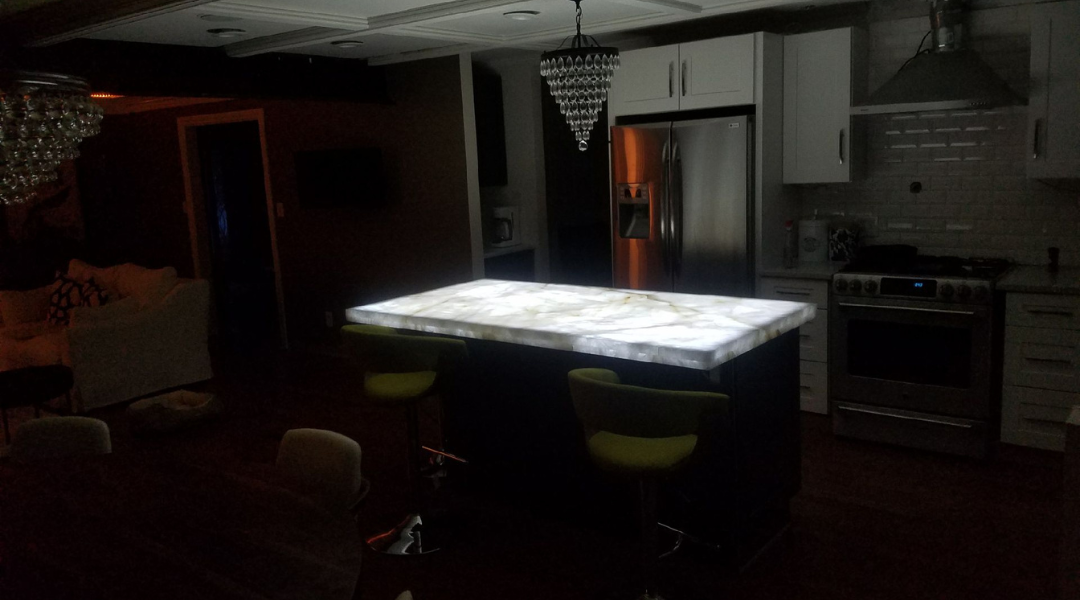 Difference Between Edge-Lit and Back-Lit LED Panels – SLABLITE